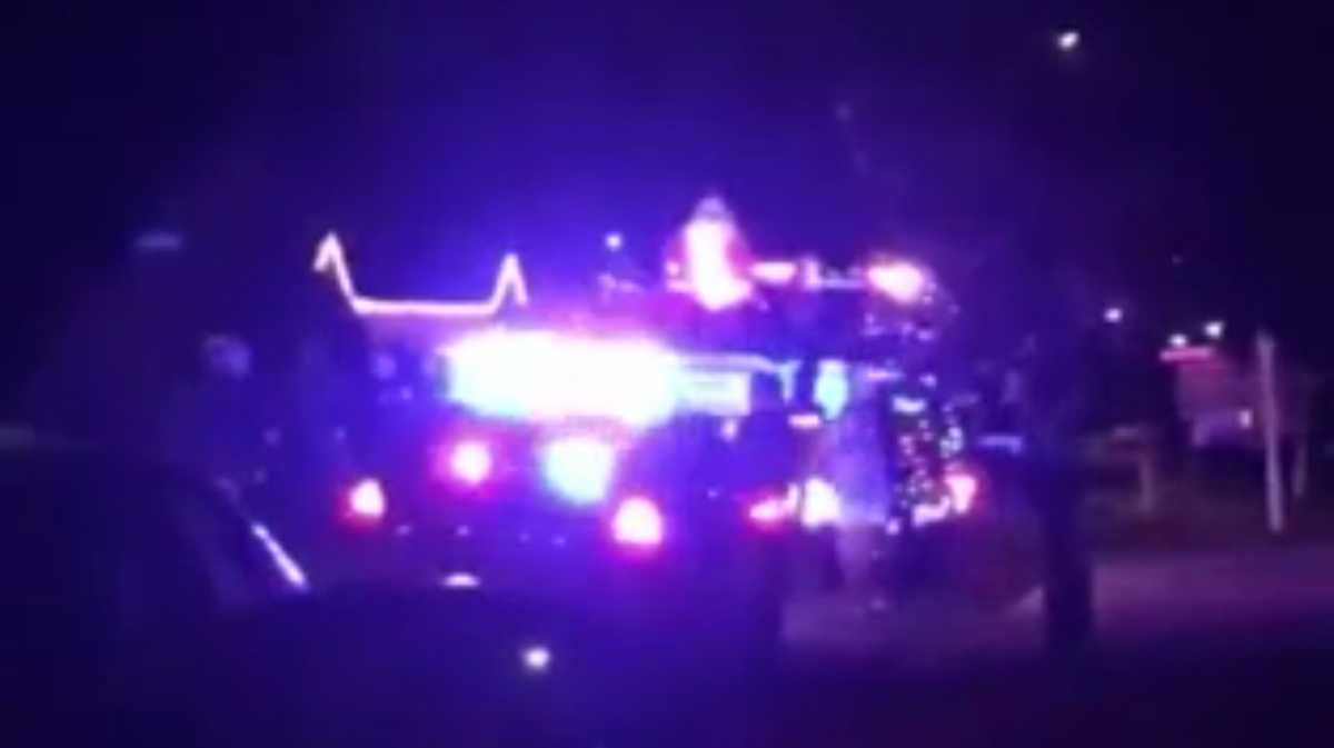 Santa gets pulled over after noise complaint