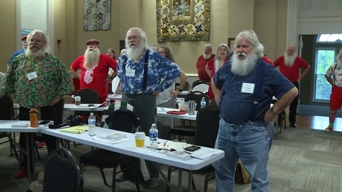 'We are practicing every single day': Santa's in training hold two-day ...