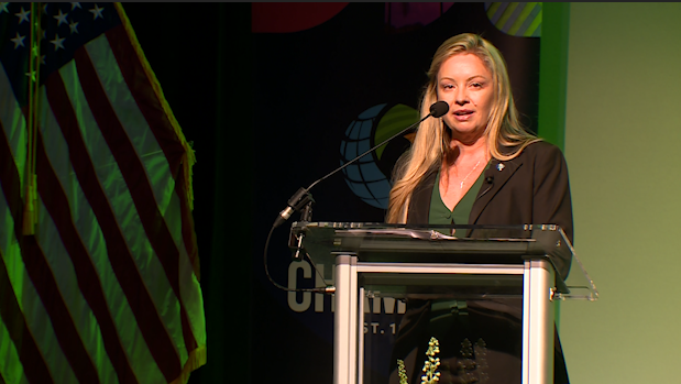 Palm Beach County mayor Sara Baxter announces bid for Congress in ...