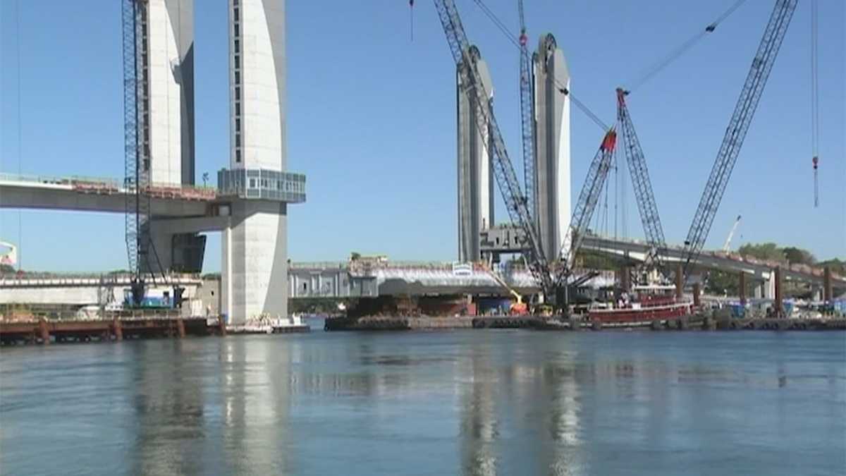 Sarah Long Bridge between NH, Maine now open