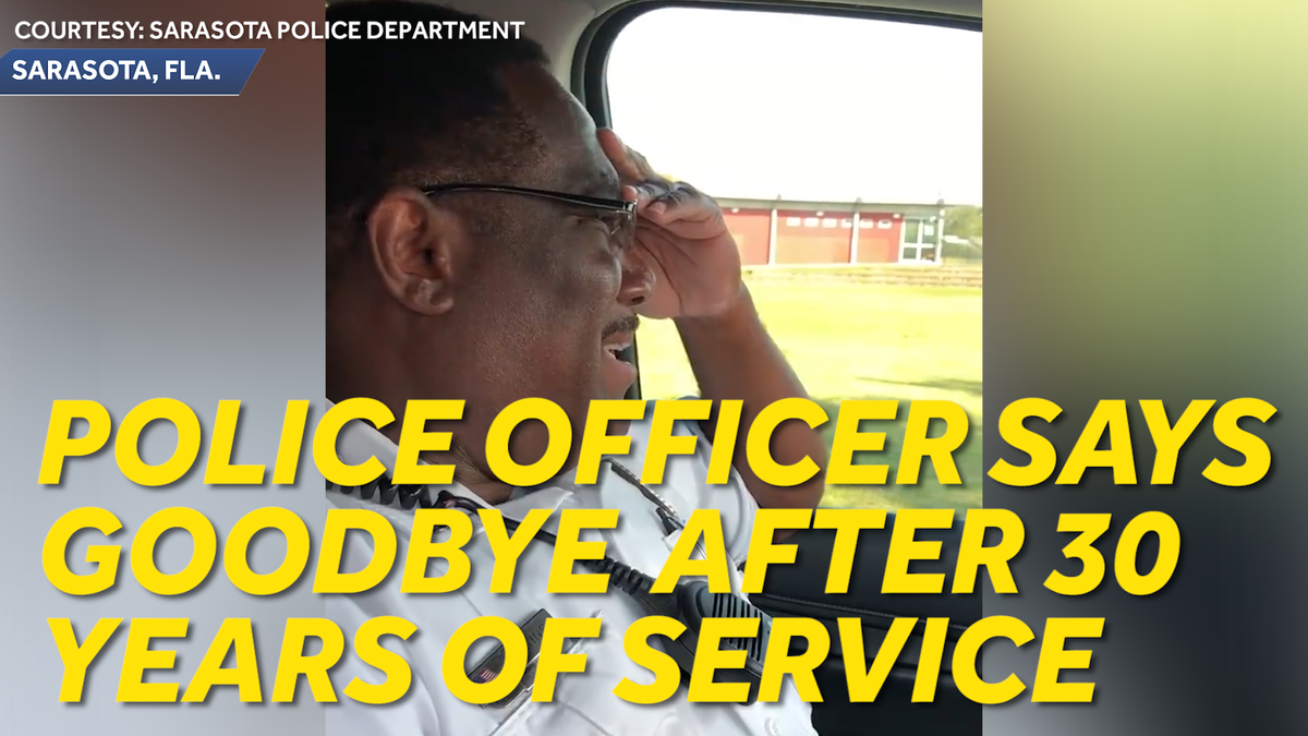 Florida police officer says goodbye after 30 years of service