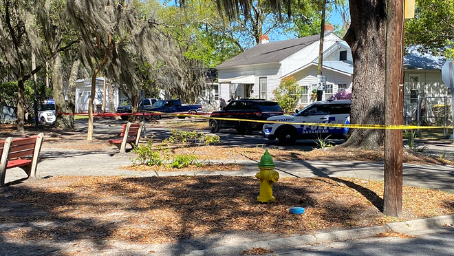 Savannah police investigating shooting; victim taken to hospital