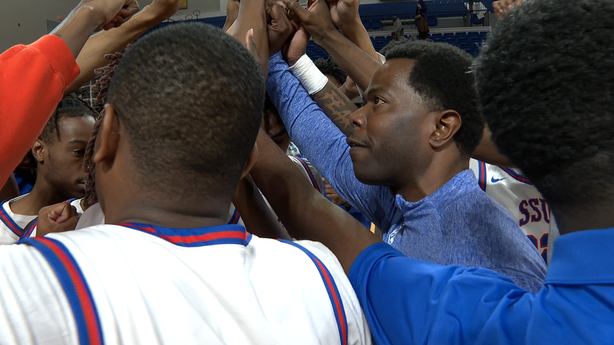 Clevan Thompson named head men's basketball coach at Savannah State ...