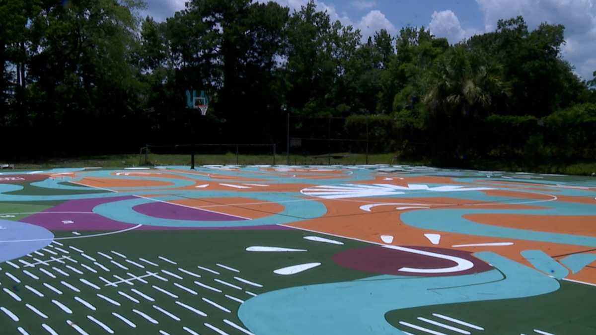 Savannah: JEA basketball court receives makeover thanks to SCAD