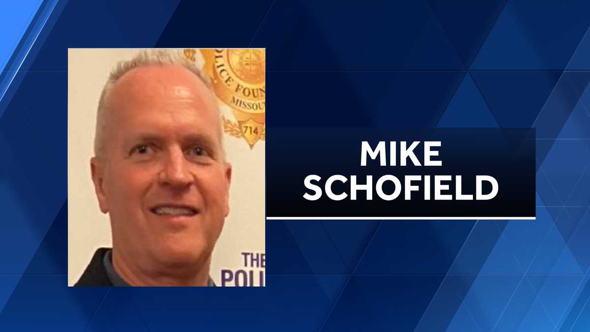 New chief of police sworn in at La Vista City Council meeting