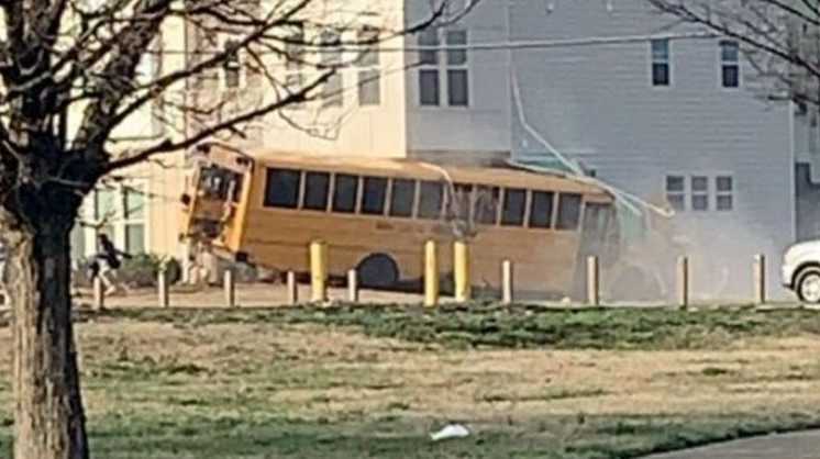 School bus crashes into building in north Charlotte, injuries reported