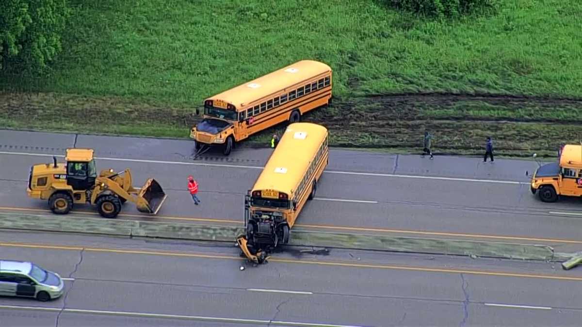 Oklahoma school bus involved in crash on Turner Turnpike