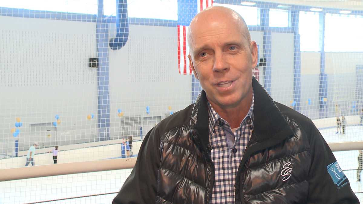 Olympic Gold Medalist Scott Hamilton in NWA