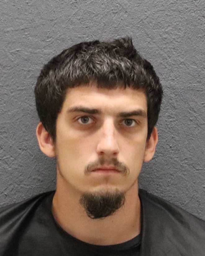 SC: Men arrested after stealing nearly 4,000 pounds of peaches