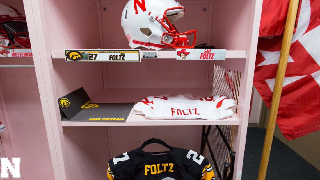 Iowa Hawkeyes honor Sam Foltz with jersey, locker
