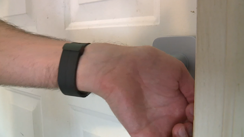 No keys? No problem. Here's how one man is using microchips to access ...