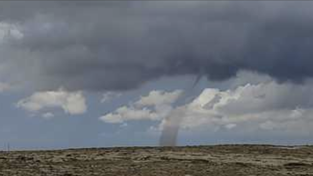 Explained: What is a landspout and how do they form? - TrendRadars UK
