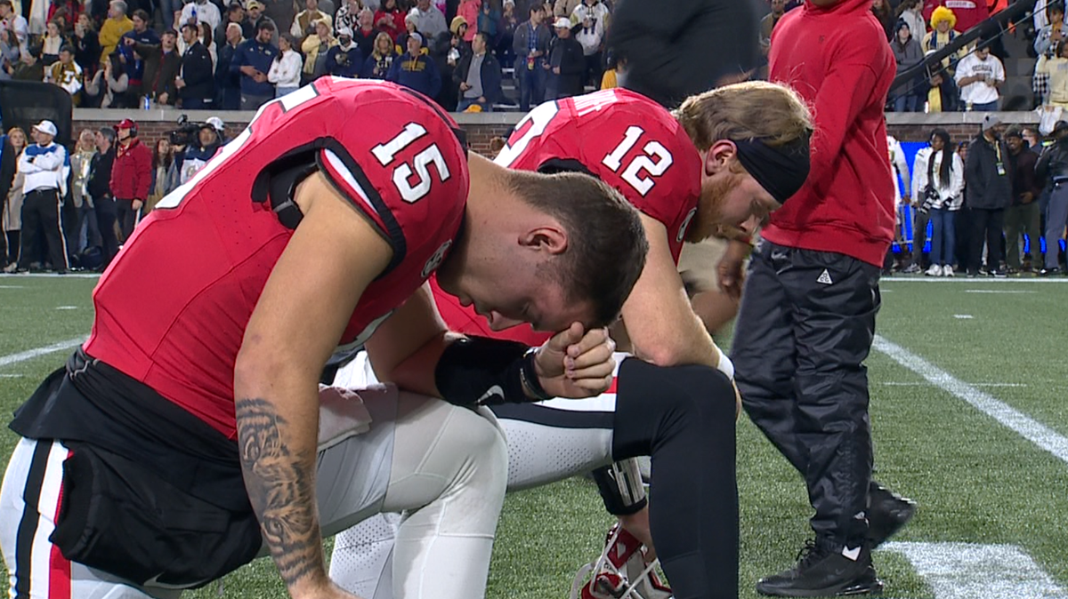 Georgia’s Carson Beck Named Manning Award Finalist