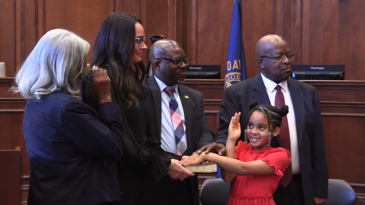 City of Hinesville swears in new mayor