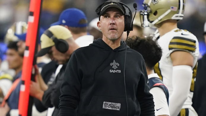 Dennis Allen apologizes Falcons