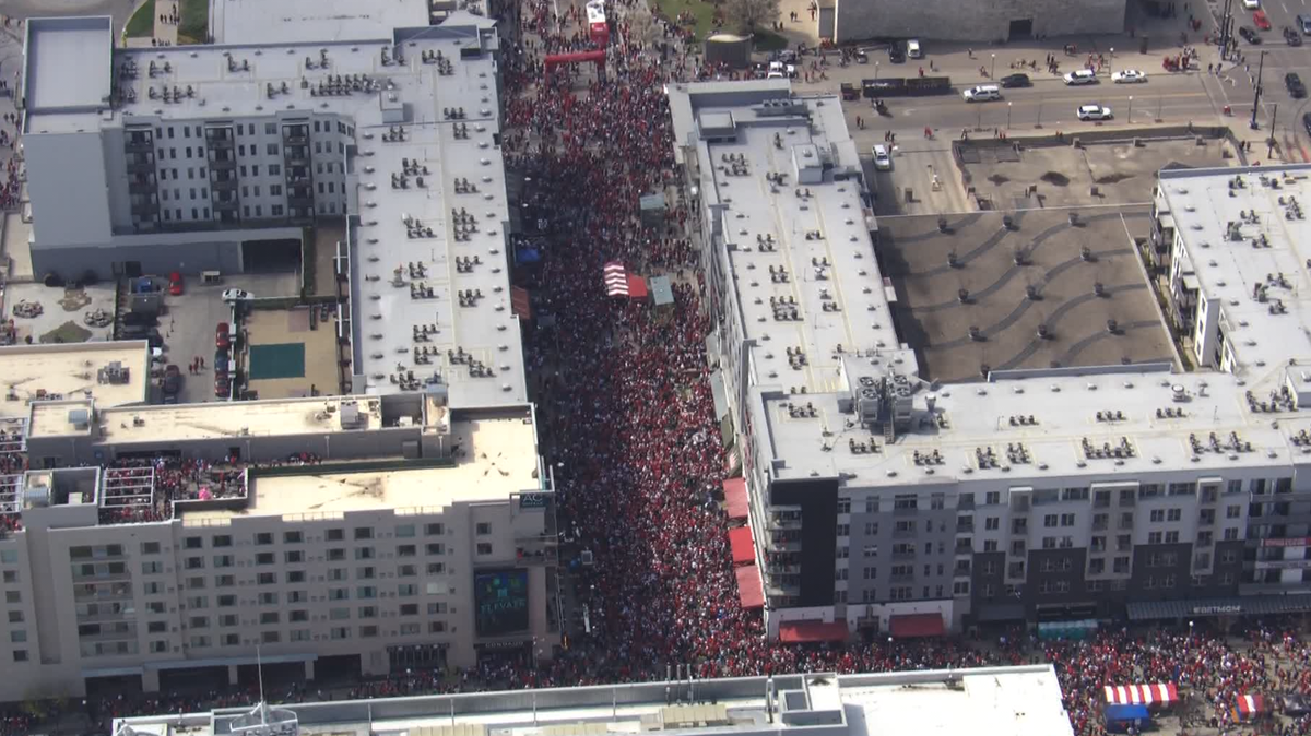 VIDEO: A look from the skies at crowds for Cincinnati Reds Opening Day