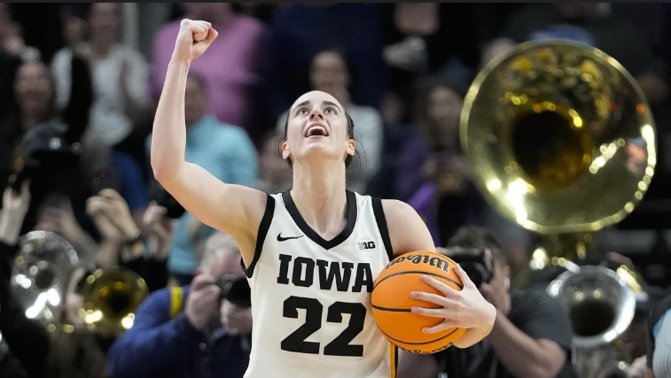 Iowa Caitlin Clark March Madness 3-point record LSU