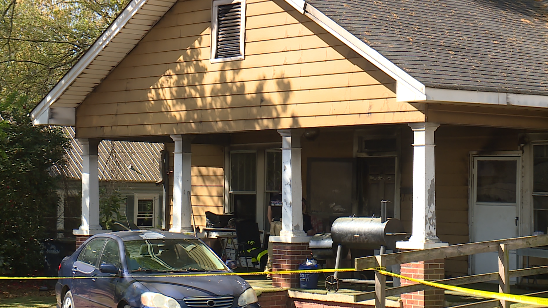 Anderson: Fire injures mother and two children