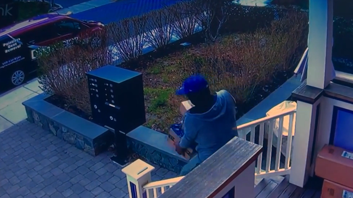 Dorchester residents upset over repeated porch theft