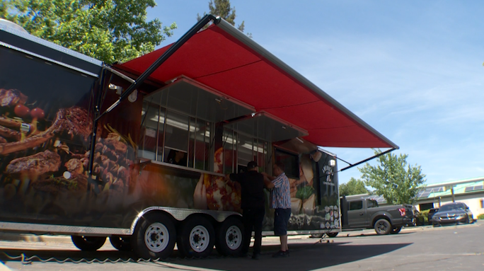 Sutter County students run food truck, get certified in hospitality
