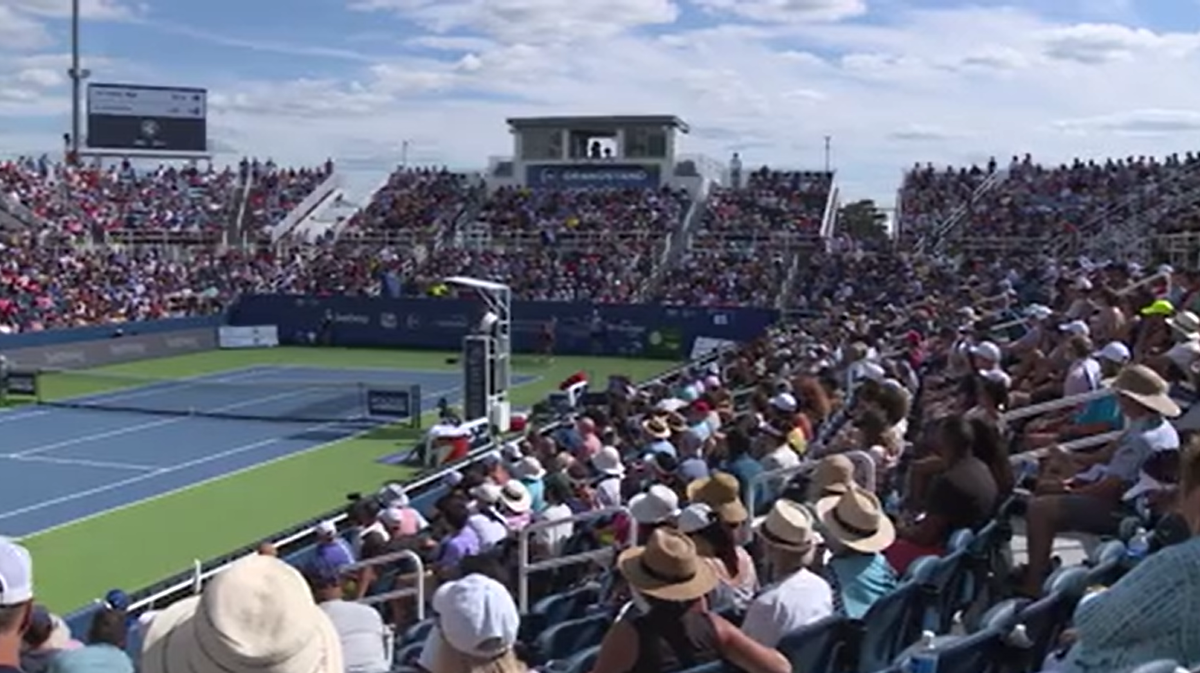 Tennis fans take to the stands for Day 1 of the Cincinnati Open