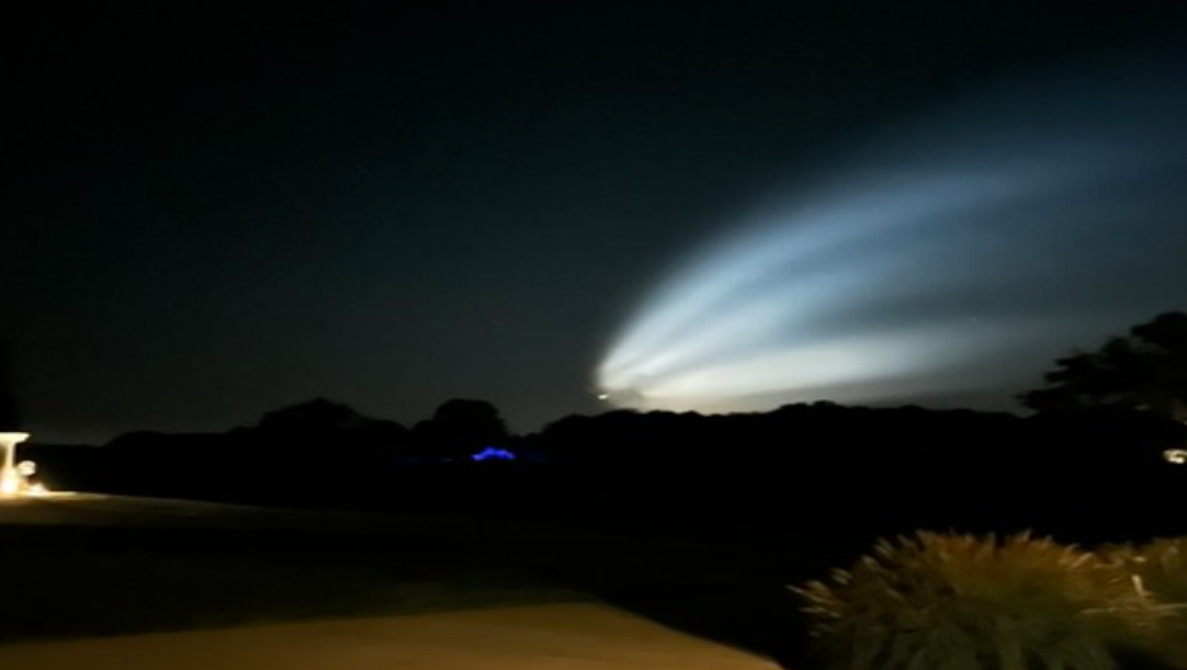 North Carolina: SpaceX rocket launch of Polaris Dawn captured on video
