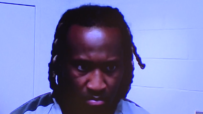 Cincinnati firefighter claims he fired gun outside bar in self defense