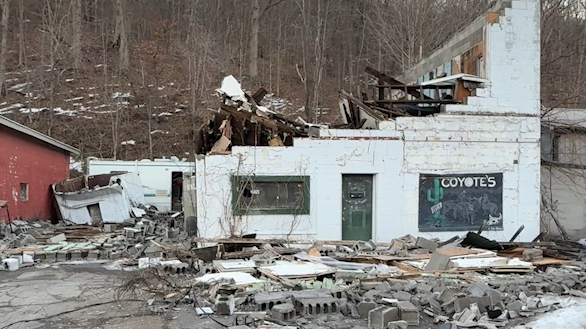 Officials: Extreme weather conditions cause building collapse in ...