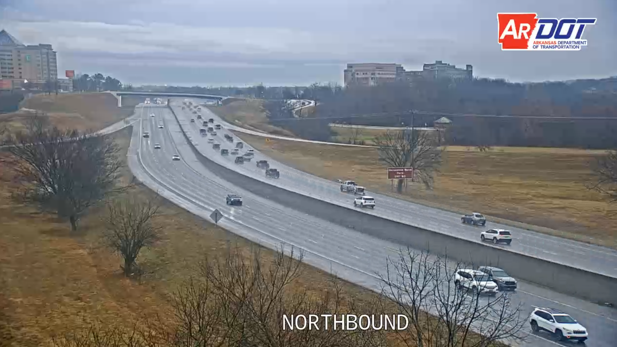 Wrecks on wet roads mostly cleared across Northwest Arkansas, River Valley
