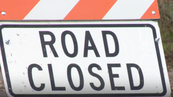 Jackknifed semi blocking all lanes on SR-108 in Tuolumne County