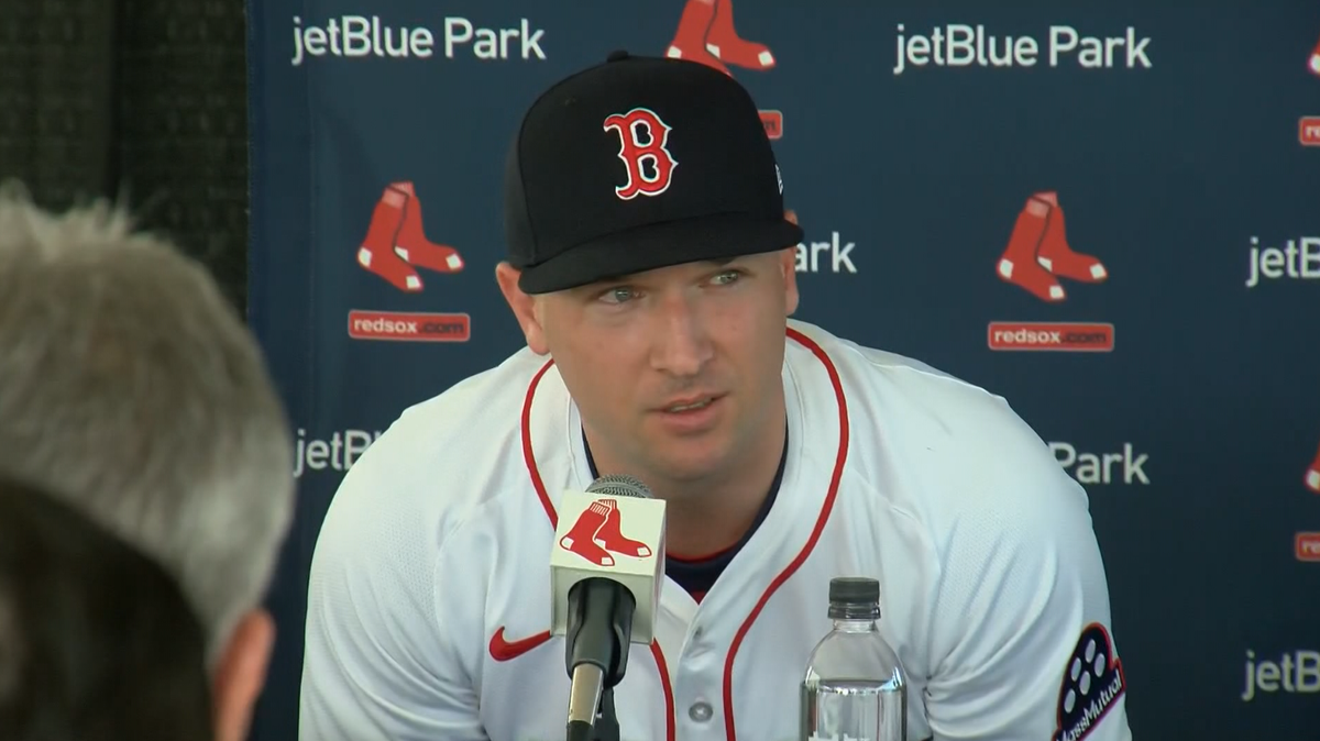 Red Sox introduce Alex Bregman, says everyone on team is 'motivated to win'