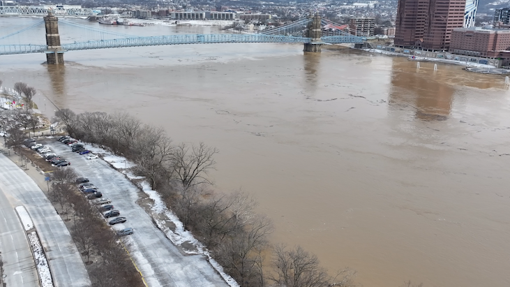 Drone video of Ohio River flooding at Cincinnati