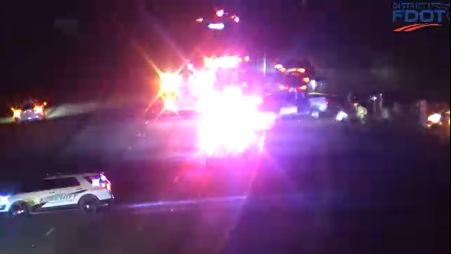 I-75 reopens in Charlotte County after Sunday night crash