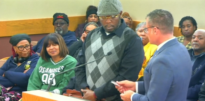 Ohio bus driver hailed as hero for saving 15 students from fiery bus blaze