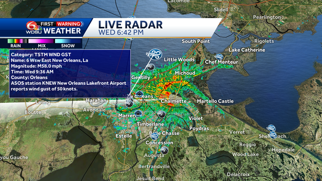 Marrero reporting possible tornado damage