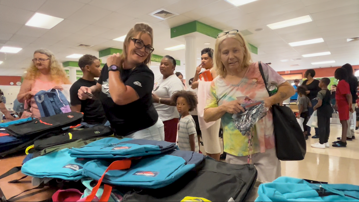 SC: Hundreds of free backpacks go to Upstate students at local event