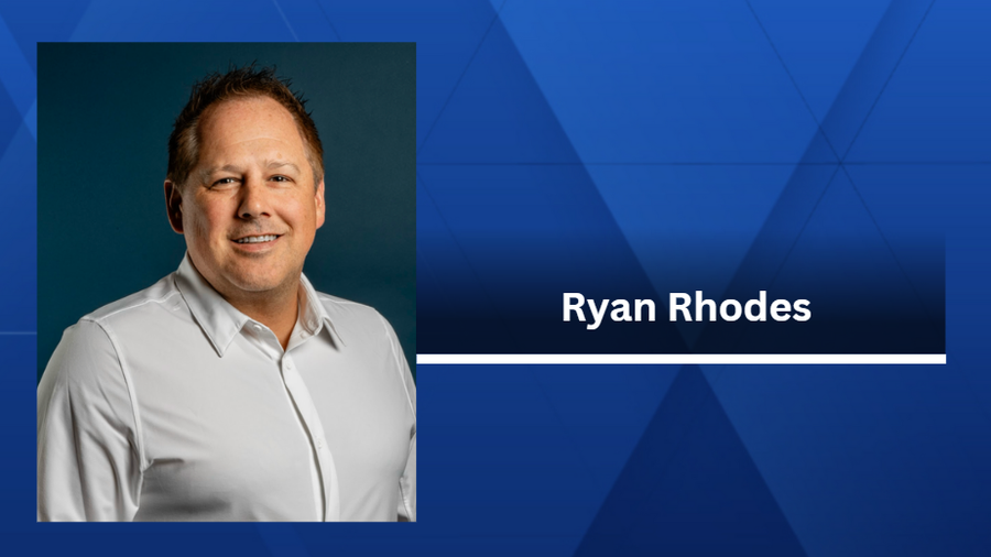 Iowa Tea Party founder Ryan Rhodes calls to ‘Make America Iowa’ in 4th District campaign