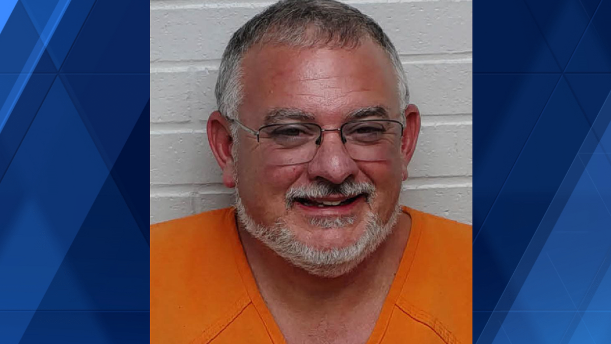 North Carolina firefighter shot with AR-15 style rifle on fire call