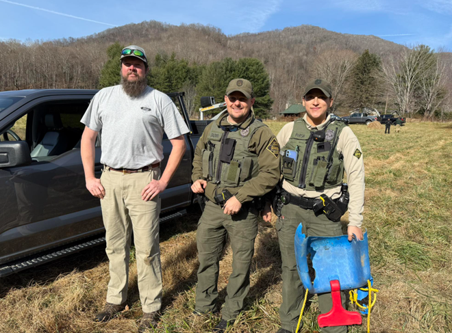 Child's swing tangled in Elk’s antlers North Carolina