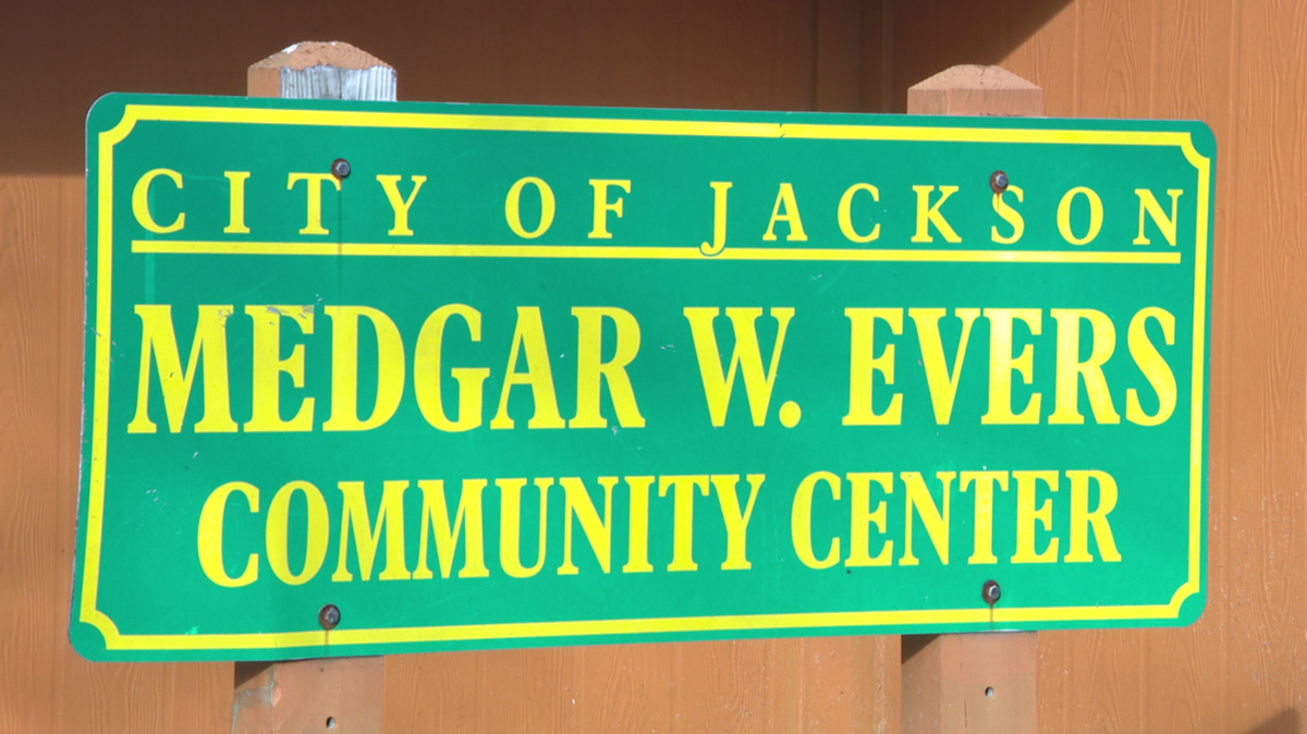 Jackson city councilman seeking support for local community center