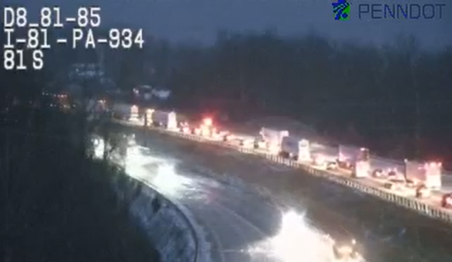Morning crash causes heavy backup on I-81 in Lebanon County, Pa.