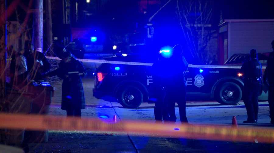 Two people shot inside vehicle, Milwaukee police searching for shooters