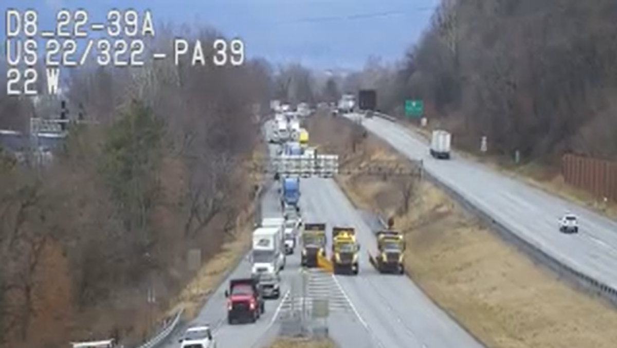 Single-vehicle wreck shuts down Route 22/322 in Dauphin County, Pa.