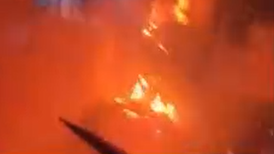 Cause of fire at empty apartment complex investigated