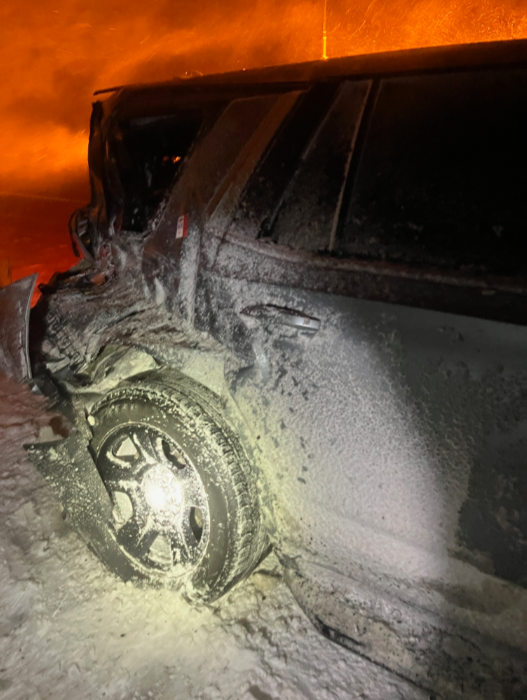 Iowa winter storm: Semitruck slams into state patrol SUV