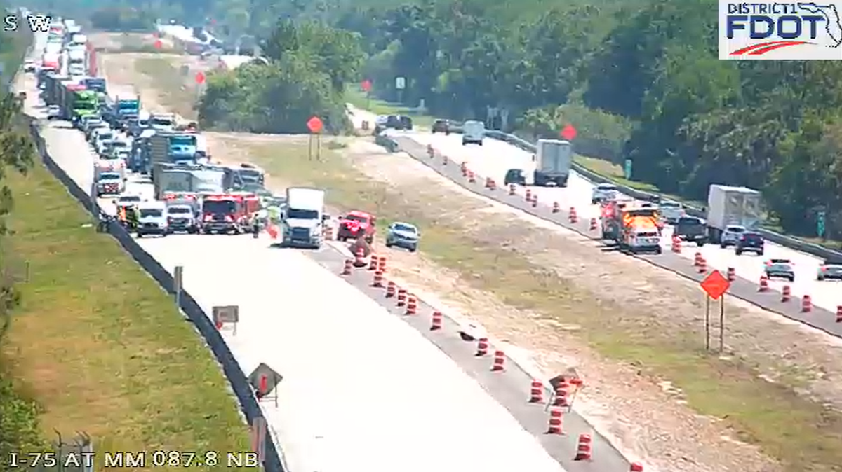 Deadly crash shuts down northbound lanes of Florida's Alligator Alley