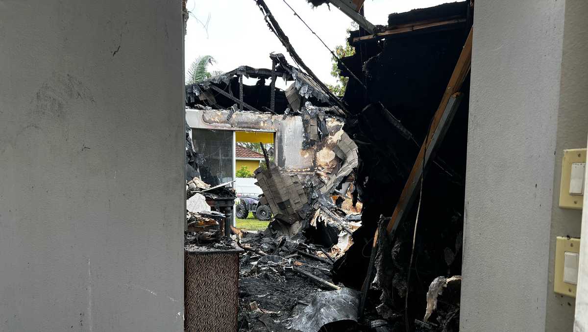 Family loses Florida home to fire