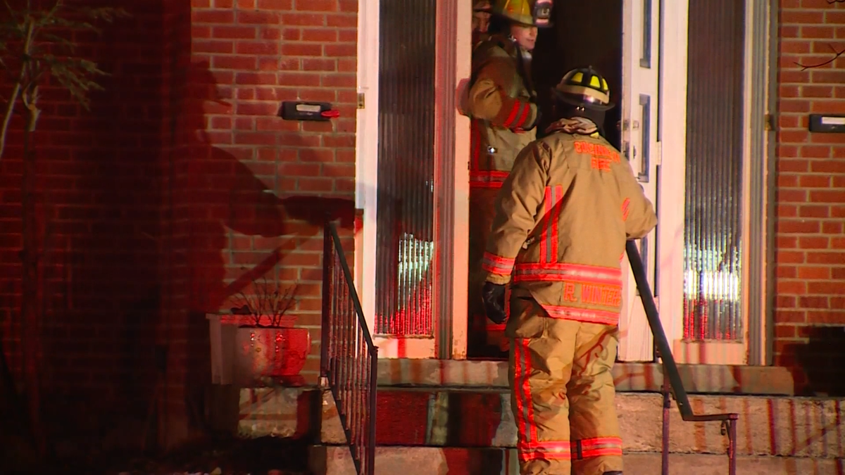 Cincinnati fire: 2 displaced after overnight residence fire in Silverton