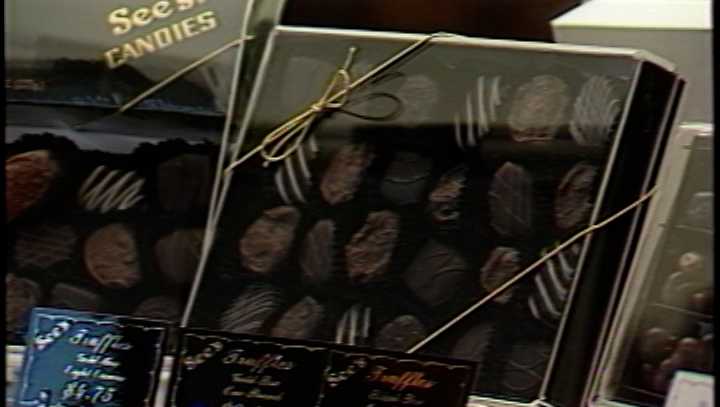 Omaha's Warren Buffett brings See's Candies to NFM in 1990