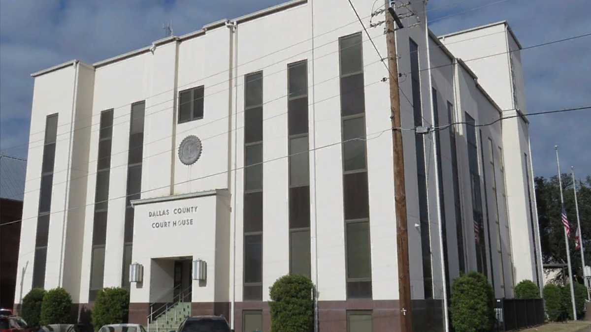Selma courthouse annex named for civil rights pioneers